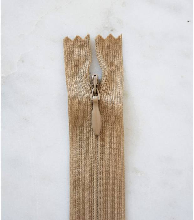 Fermeture Eclair invisible- beige moyen 945